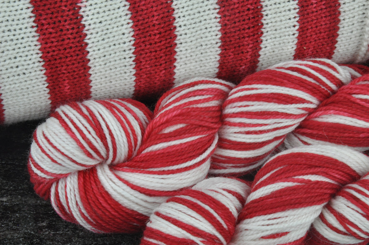 Jolly - Red and White – Timber Yarns